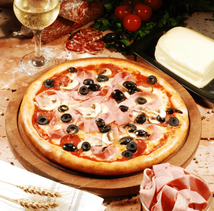 Comanda Pizza Speciala | Colosseum Delivery | Livrare la domiciliu in ...